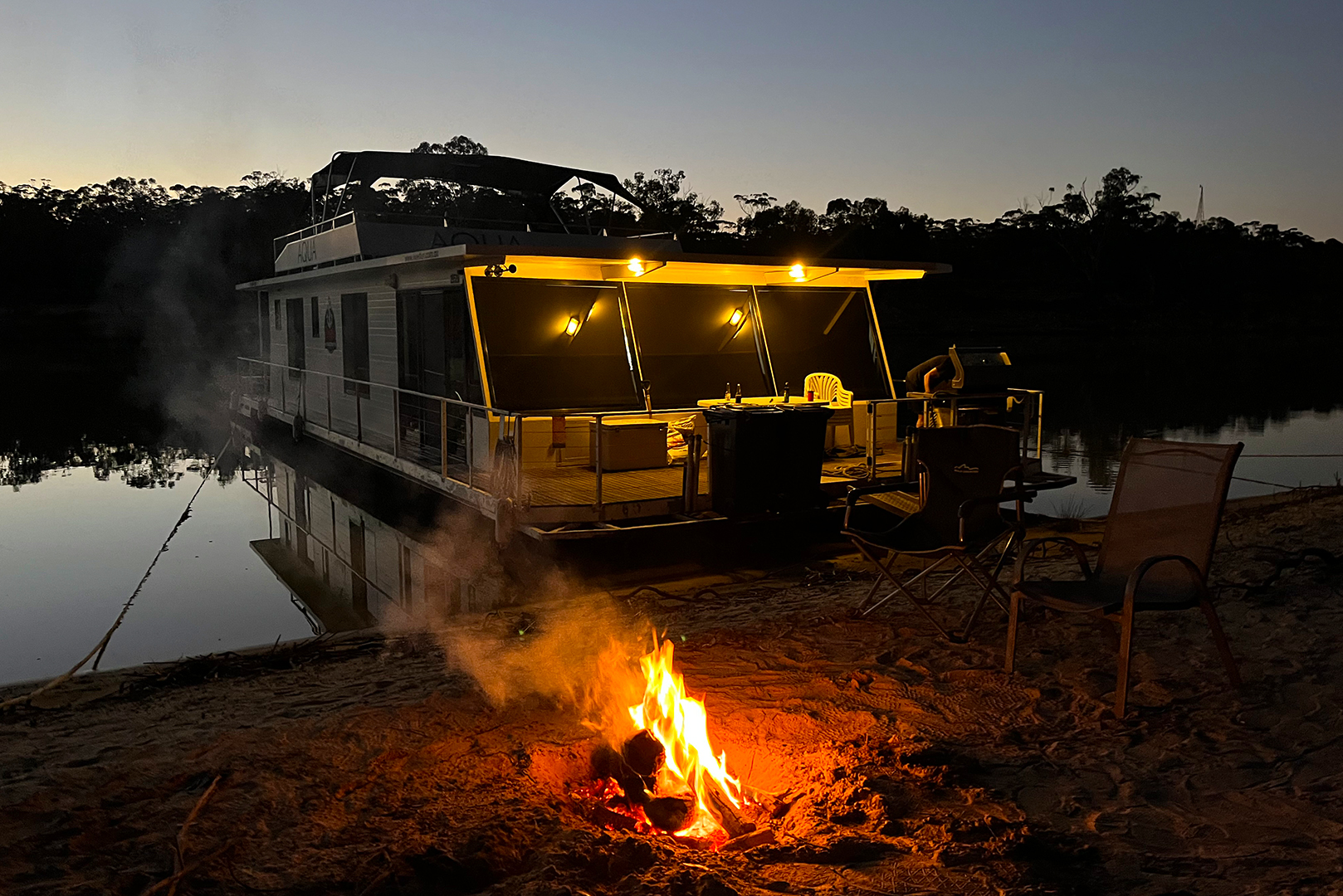 River Murray Houseboat For Hire | Kodari Houseboats Morgan SA